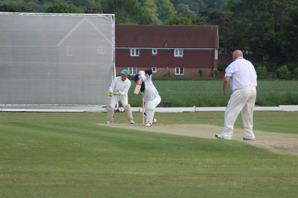 Tough week for the Meadowmen | Thame Hub